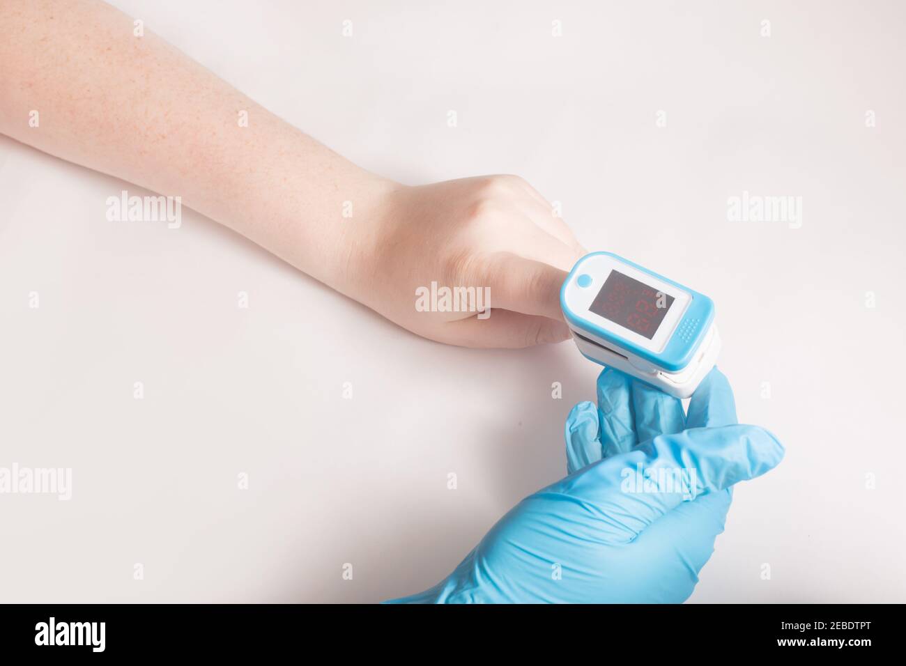 Pulsossimetria ecg immagini e fotografie stock ad alta risoluzione - Alamy