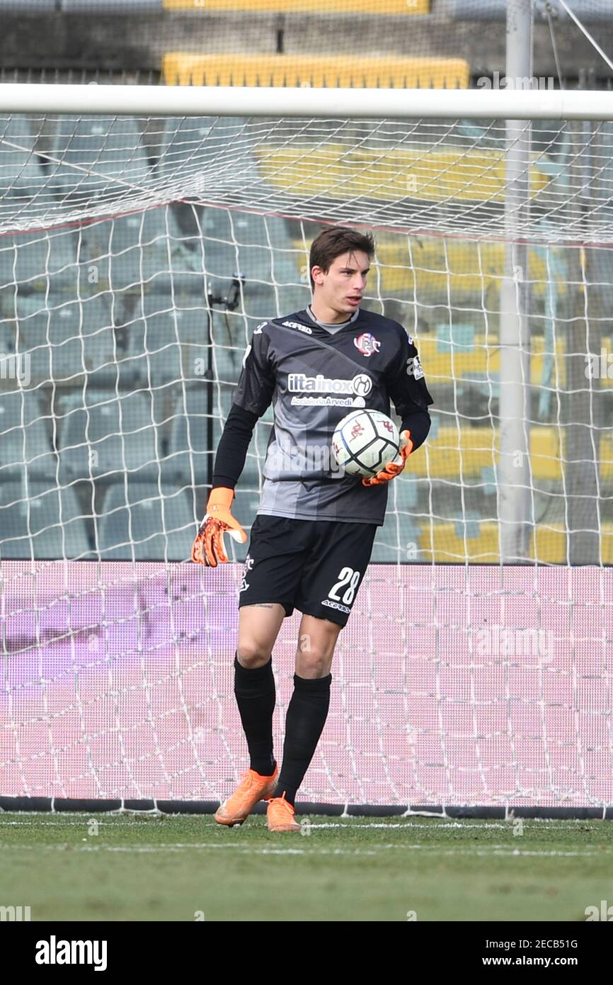 Marco Carnesecchi (Cremonese) durante la partita italiana 'serie B tra Cremonese 1-2 Lecce allo ...