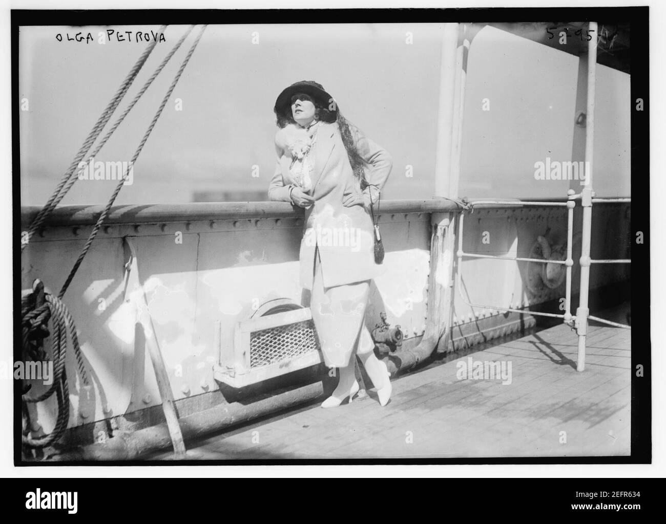 Olga petrova immagini e fotografie stock ad alta risoluzione - Alamy
