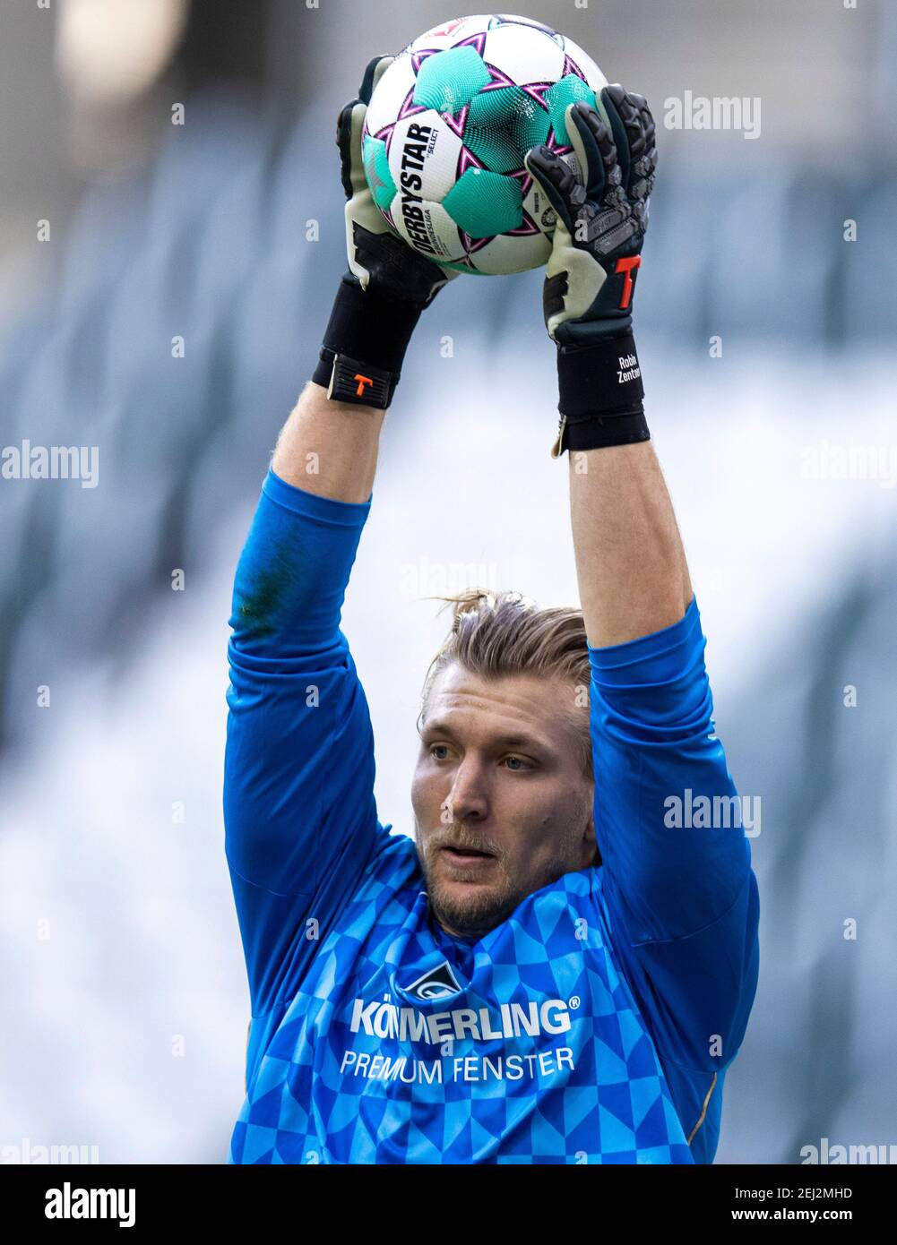 Torwart robin zentner fsv mainz 05 immagini e fotografie stock ad alta ...