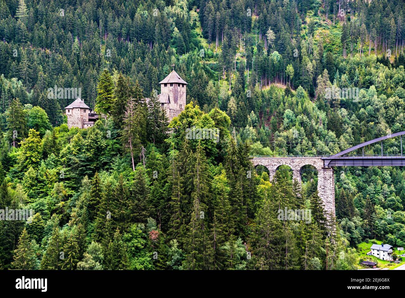 Trenino turistico tirolo immagini e fotografie stock ad alta ...