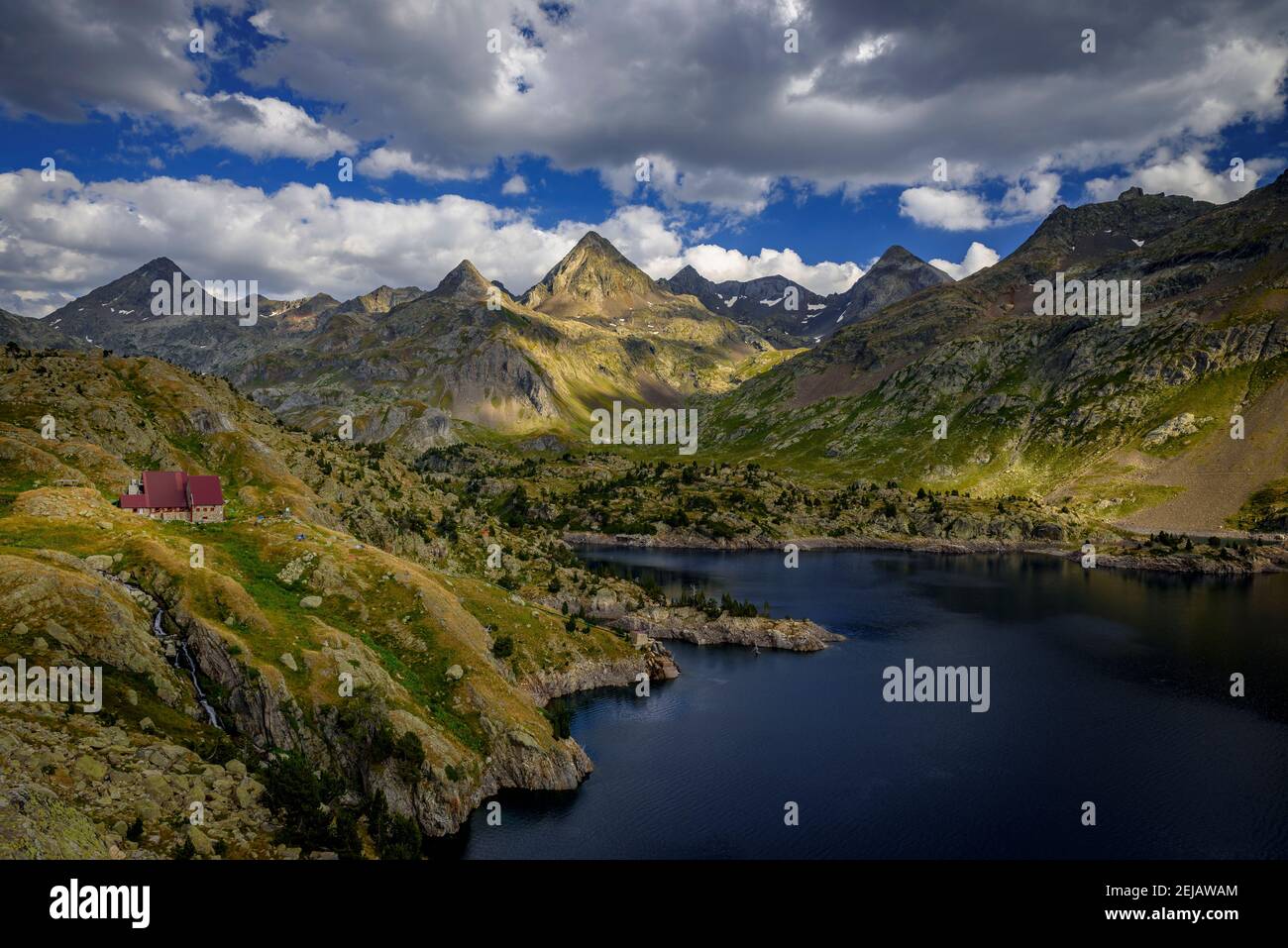 Rifugio Respomuso e Cirque di Piedrafita (Valle di Tena, Aragona ...
