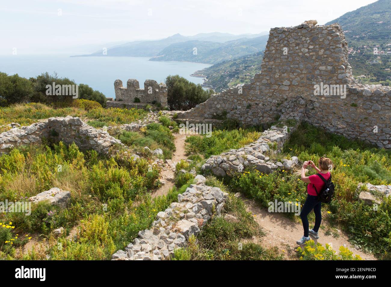 Castello di cefalu immagini e fotografie stock ad alta risoluzione - Alamy