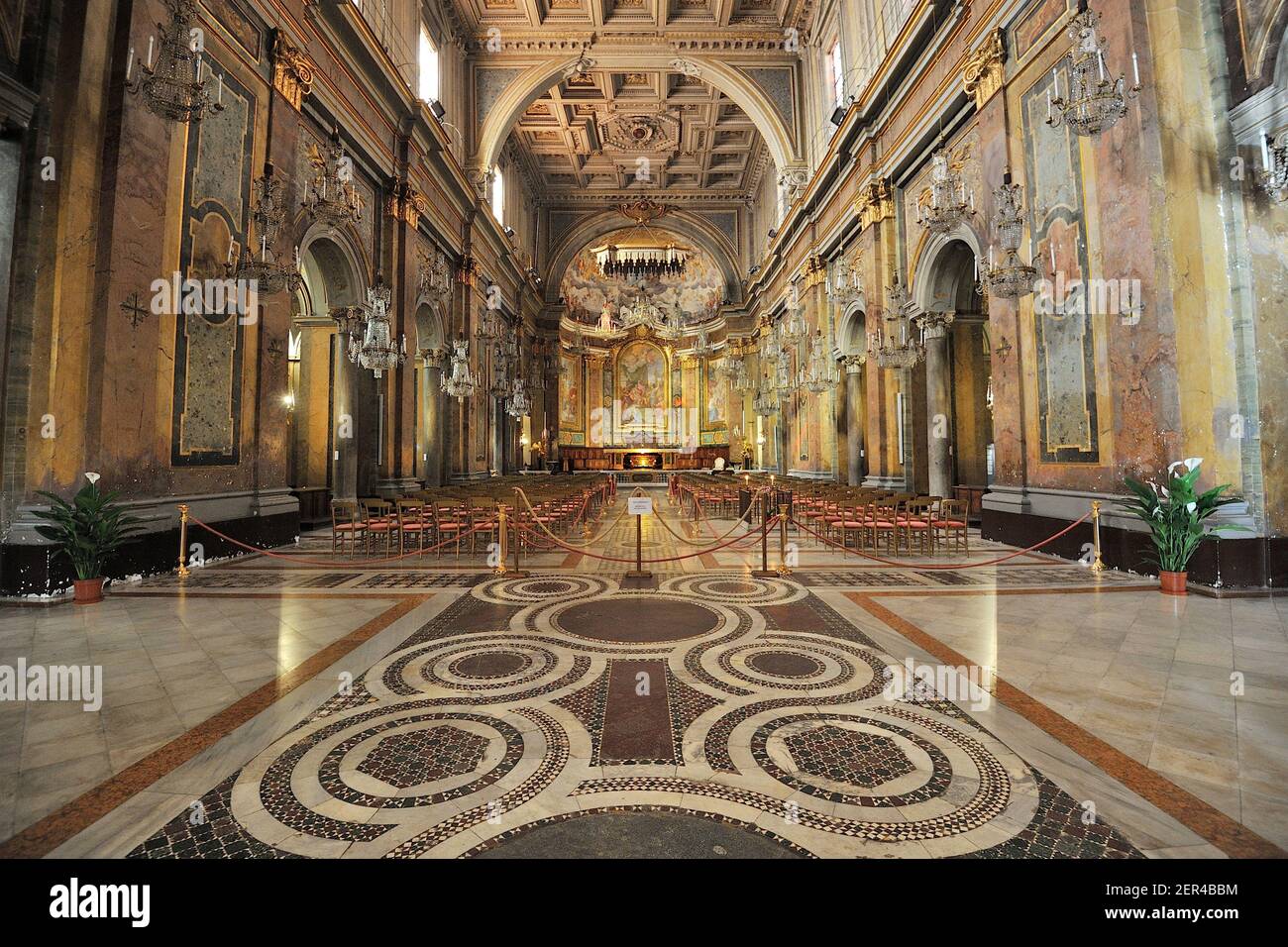 Santi giovanni e paolo roma immagini e fotografie stock ad alta ...