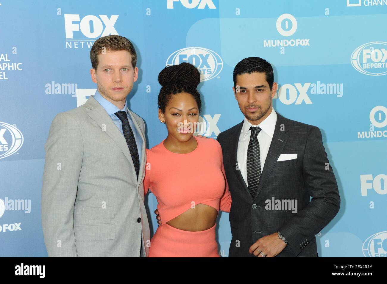 L-R: Stark Sands, Meagan Good, Wilmer Valderrama durante il FOX 2015 ...