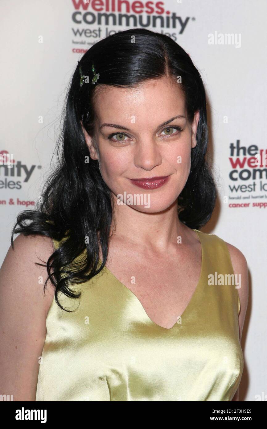 06 Maggio 2010- Beverly Hills, California- l'attrice Pauley Perrette ...
