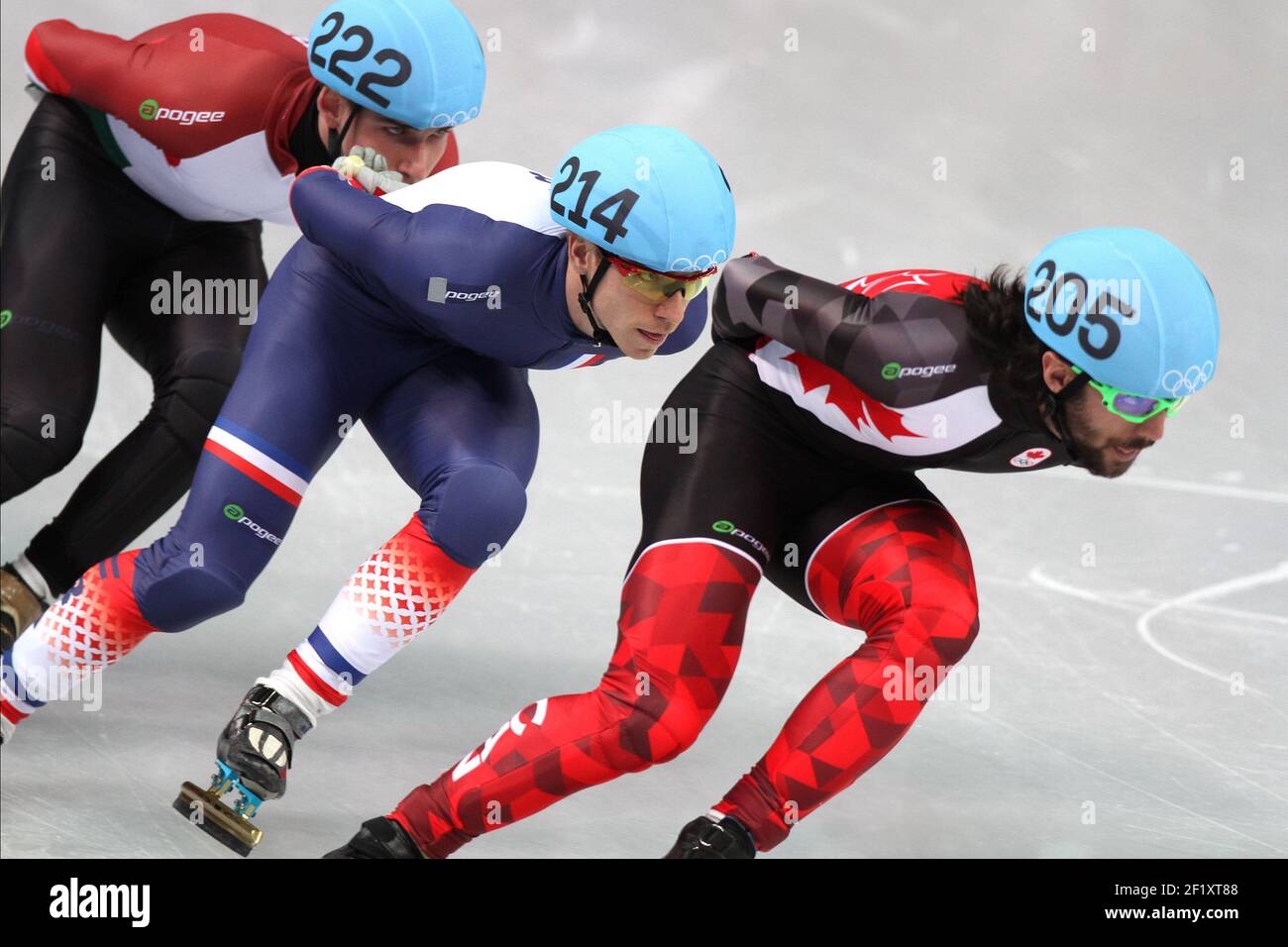 Maxime Chataignier (fra) dietro Charles Hamelin (CAN) vincitore e ...