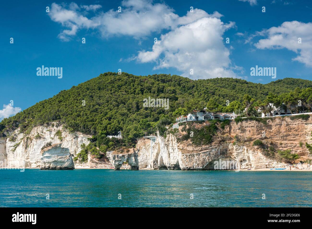 Gargano coast immagini e fotografie stock ad alta risoluzione - Alamy
