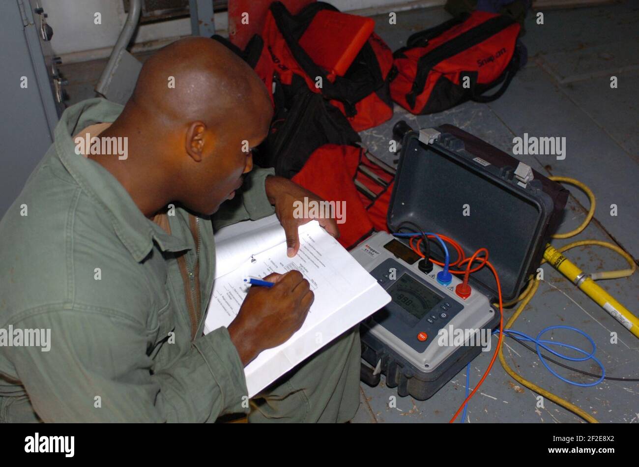 Power up immagini e fotografie stock ad alta risoluzione - Alamy