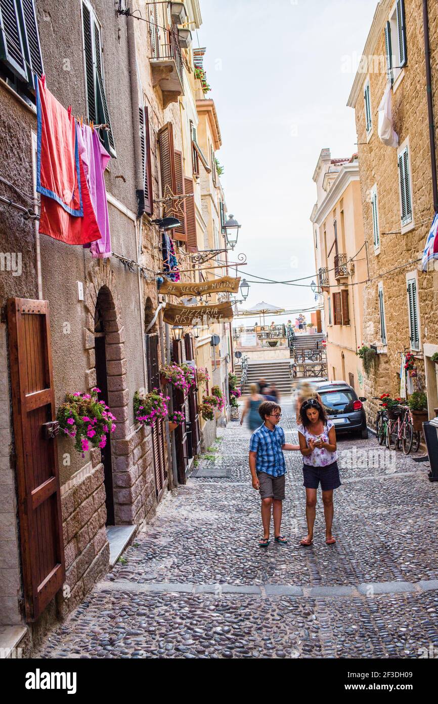 Old town alghero sardinia immagini e fotografie stock ad alta ...
