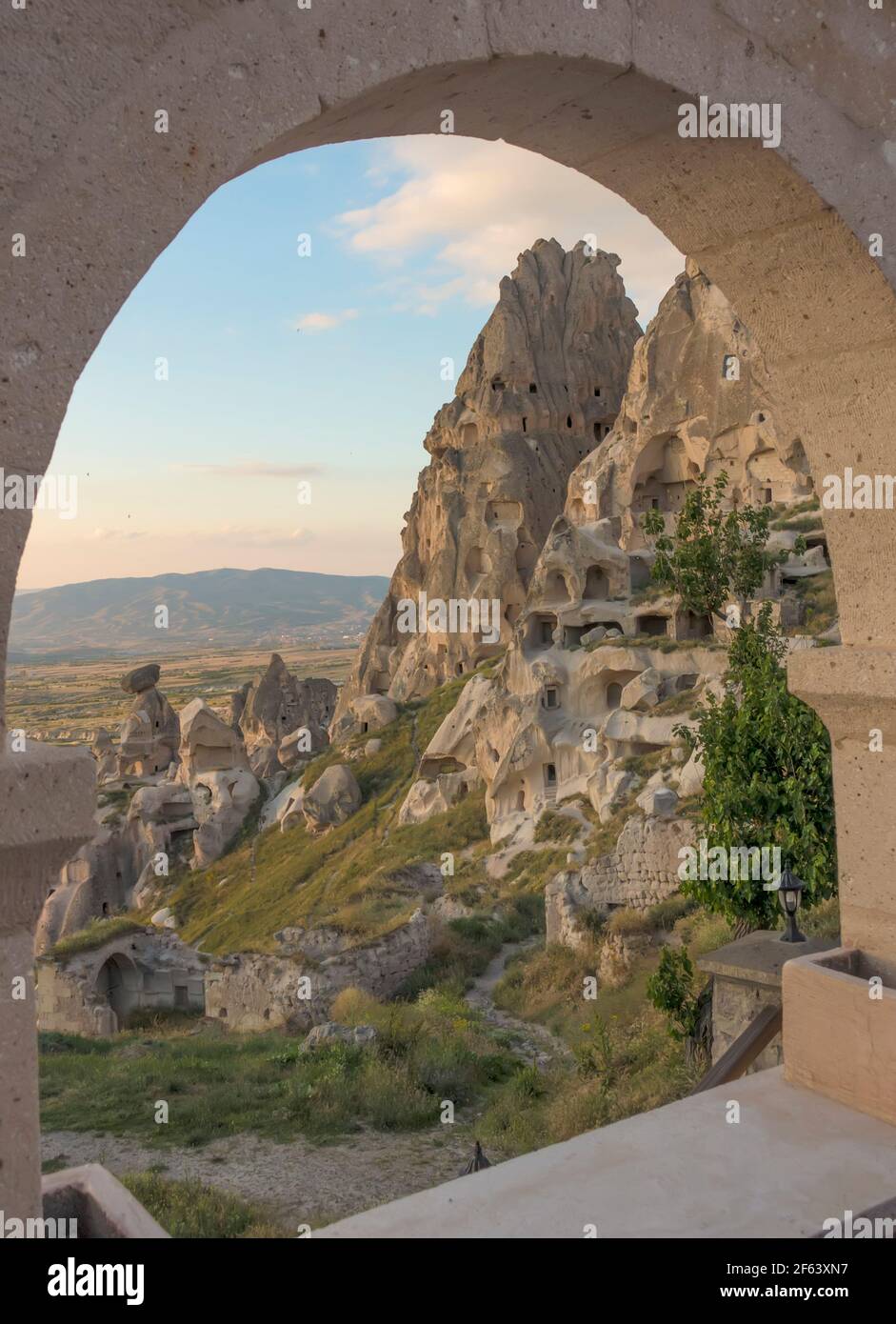 Uchisar castle immagini e fotografie stock ad alta risoluzione - Alamy