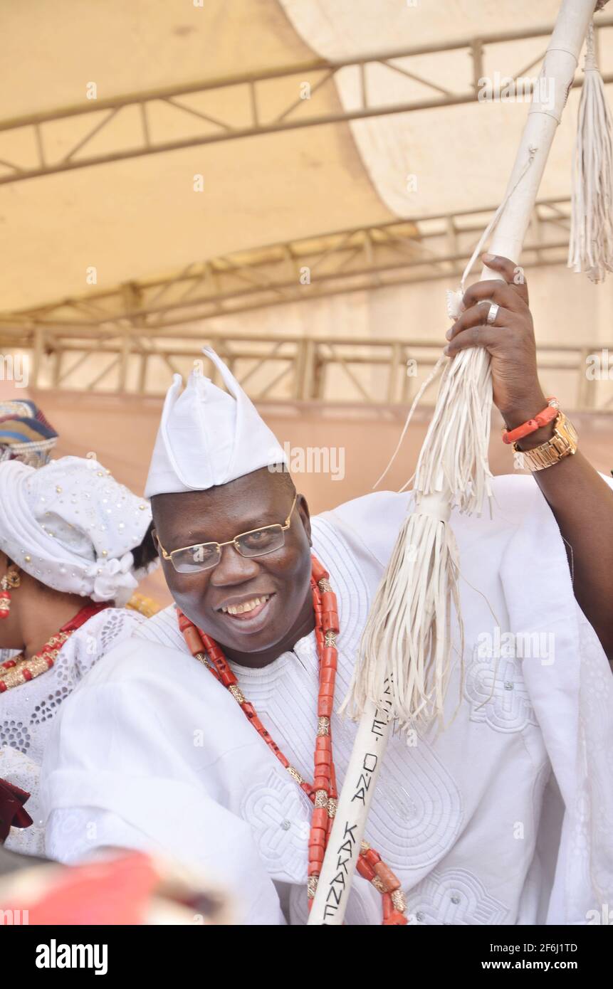 Monarchi yoruba immagini e fotografie stock ad alta risoluzione - Alamy