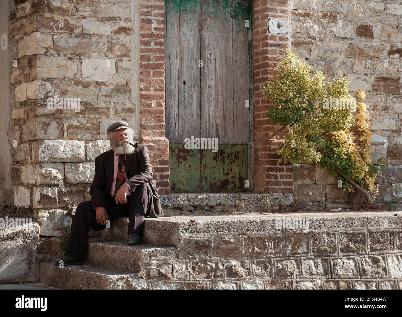 Roscigno vecchia immagini e fotografie stock ad alta risoluzione - Alamy