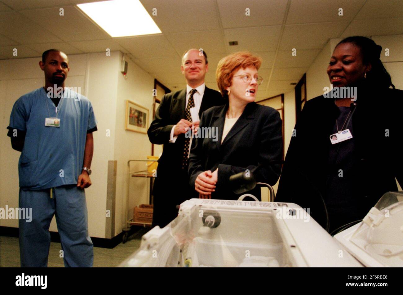 Reparto maternita 2000 immagini e fotografie stock ad alta risoluzione ...