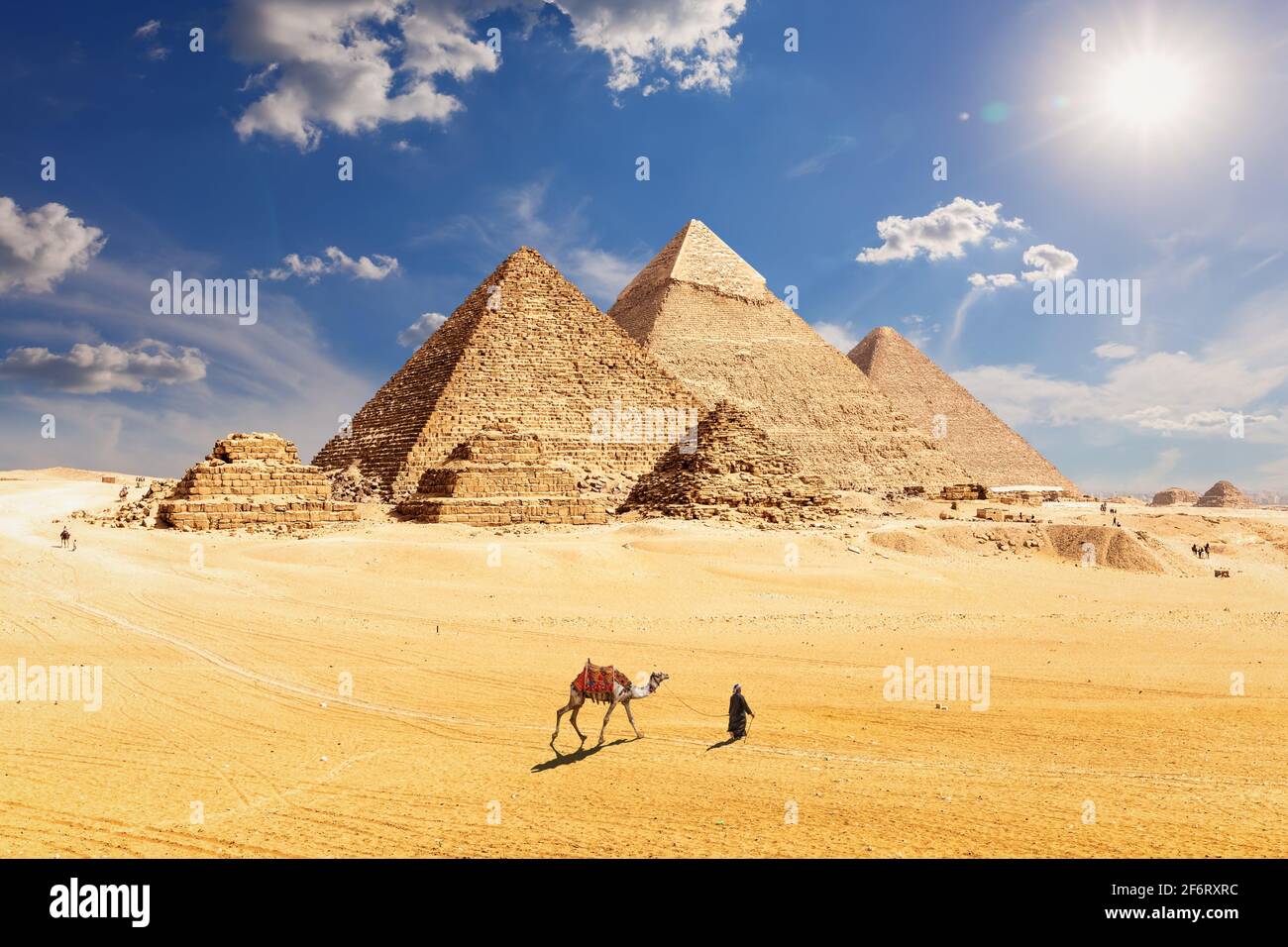 Piramidi Di Cairo Immagini e Fotos Stock - Alamy