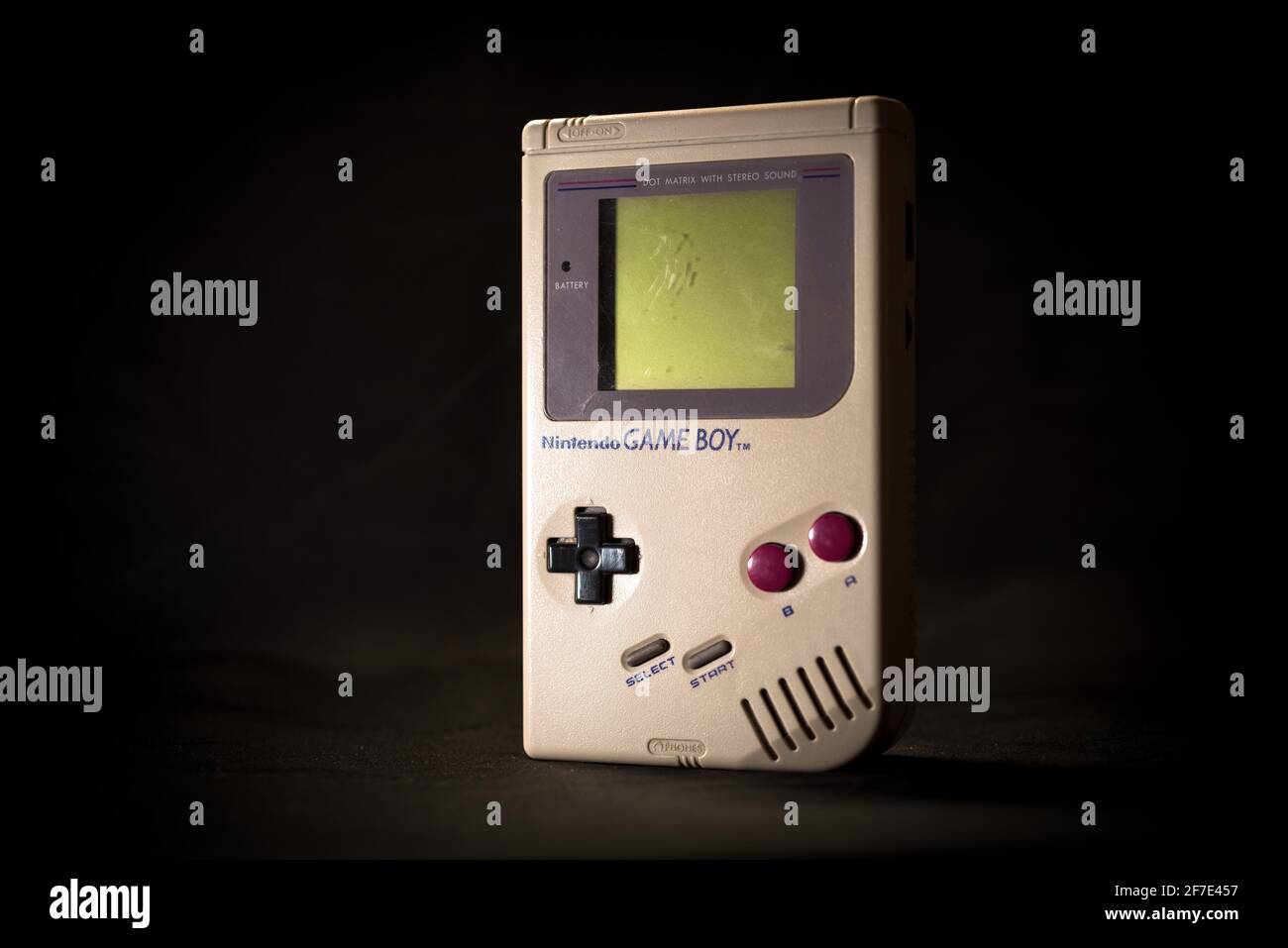 Nintendo game boy immagini e fotografie stock ad alta risoluzione - Alamy