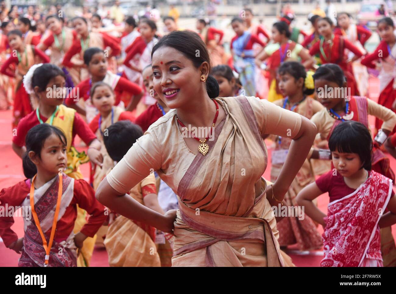 Rangoli bihu immagini e fotografie stock ad alta risoluzione - Alamy