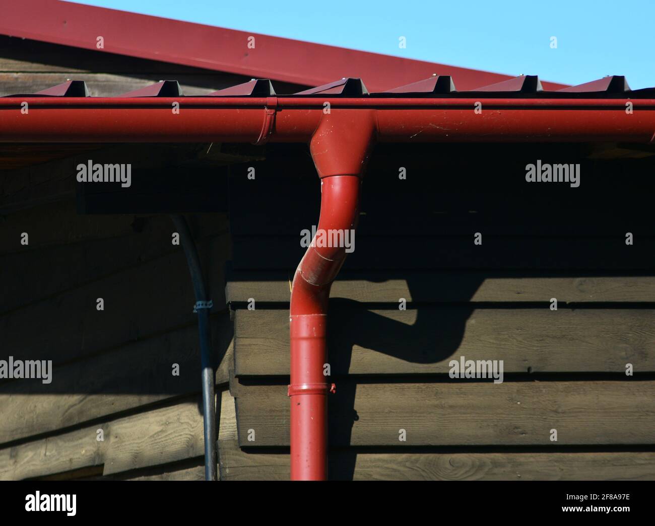 Scarichi delle grondaie immagini e fotografie stock ad alta risoluzione ...