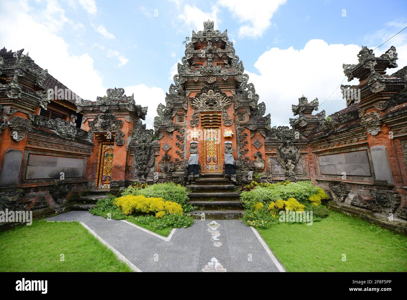 Palazzo reale di ubud immagini e fotografie stock ad alta risoluzione ...