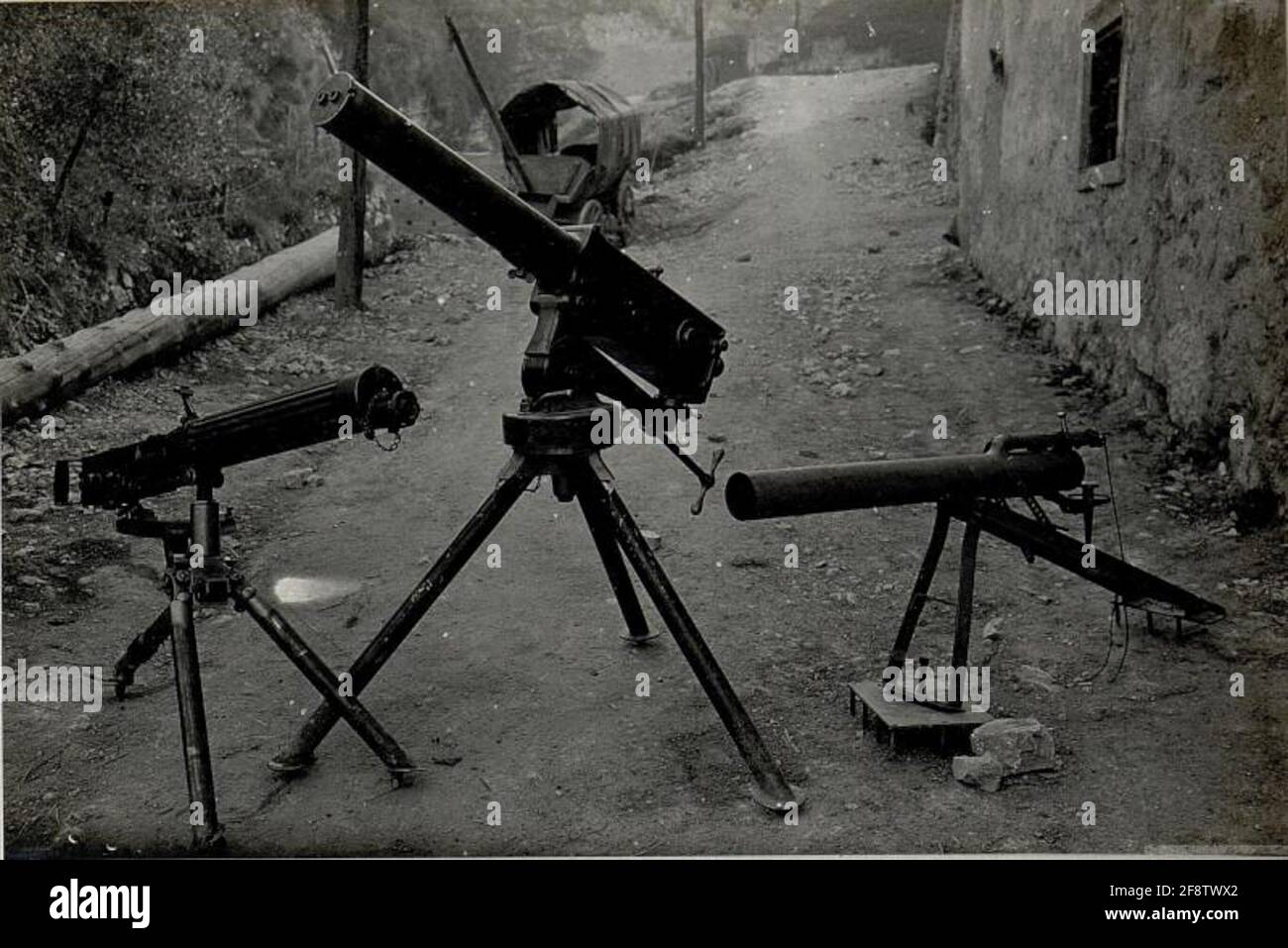 Mitragliatrici italiane immagini e fotografie stock ad alta risoluzione ...