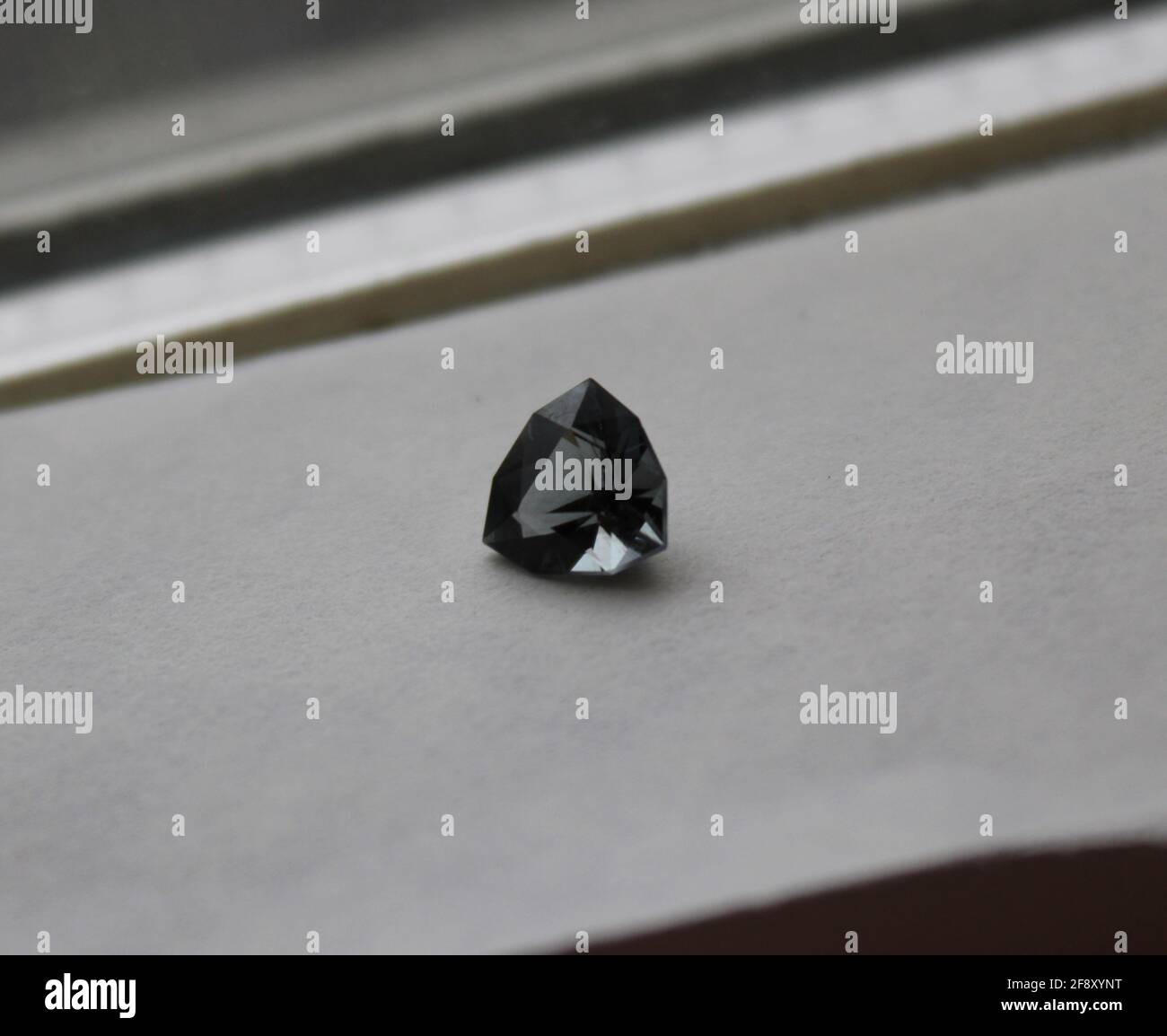 Pietra preziosa dello spinello immagini e fotografie stock ad alta ...