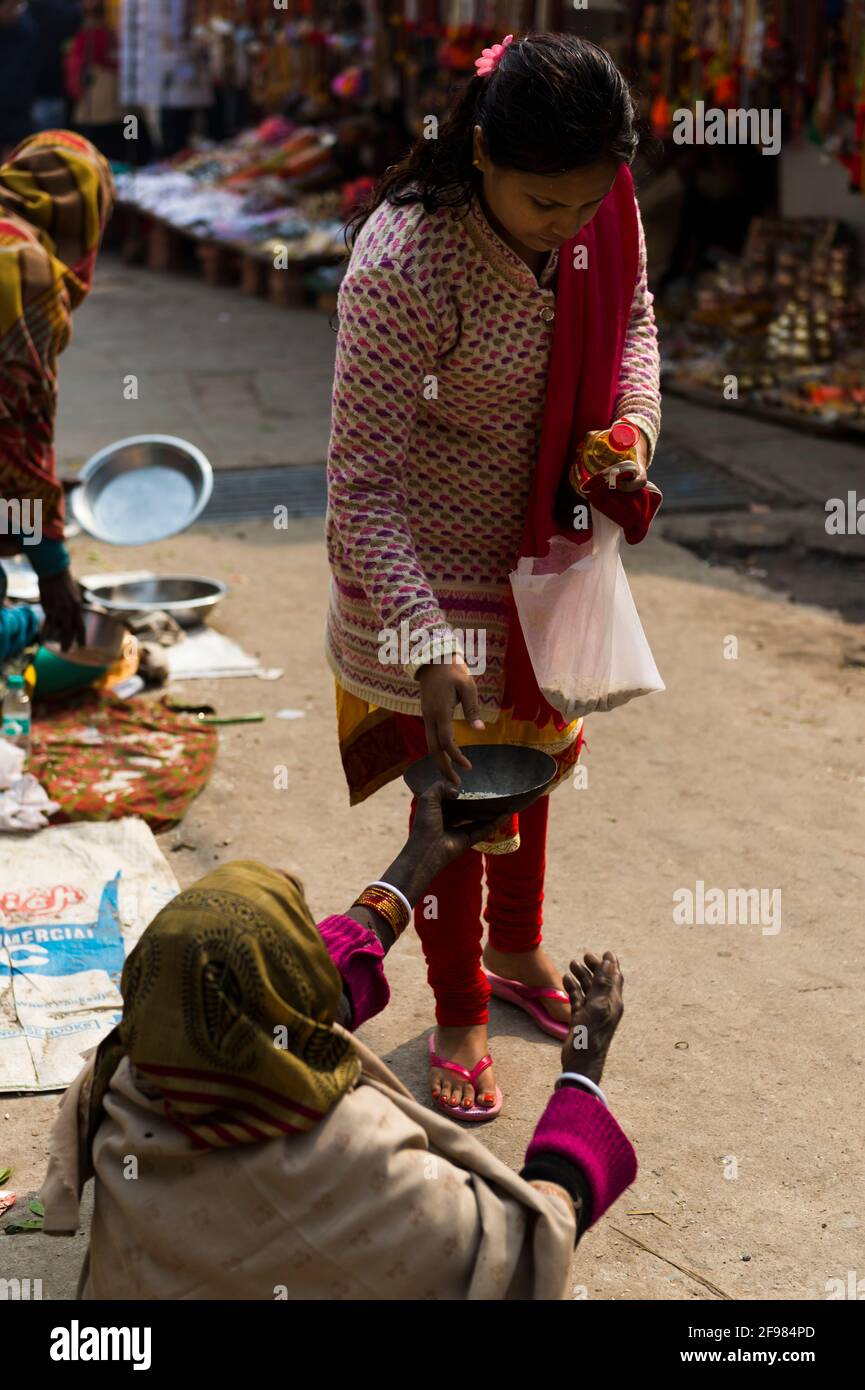 Povertà india immagini e fotografie stock ad alta risoluzione - Alamy