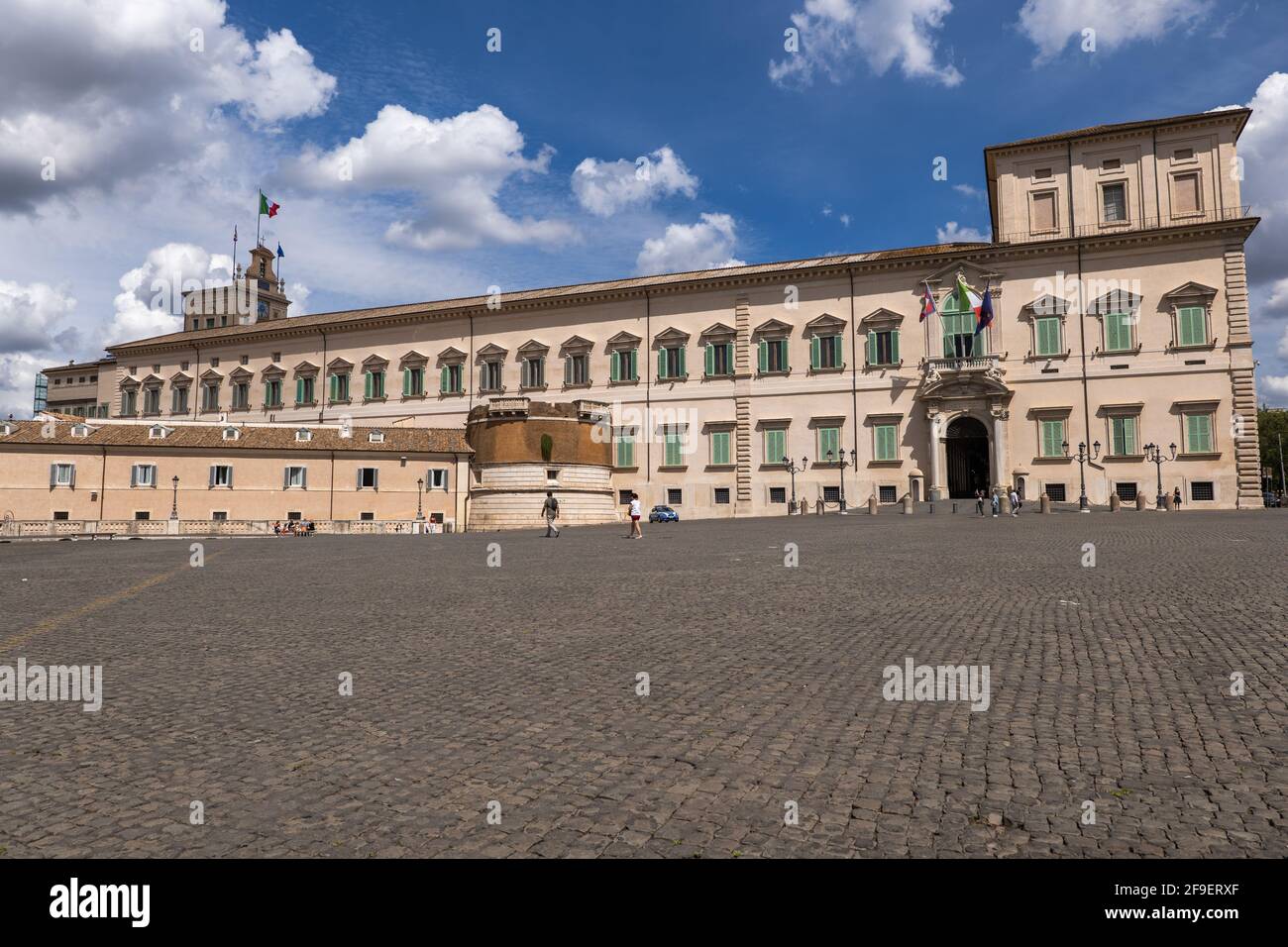 Palazzo del Quirinale (Palazzo del Quirinale) da Piazza del Quirinale a ...
