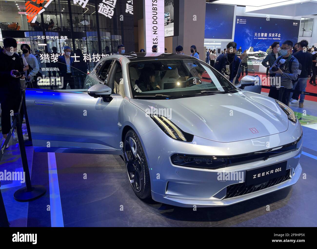 Zeekr geely immagini e fotografie stock ad alta risoluzione - Alamy