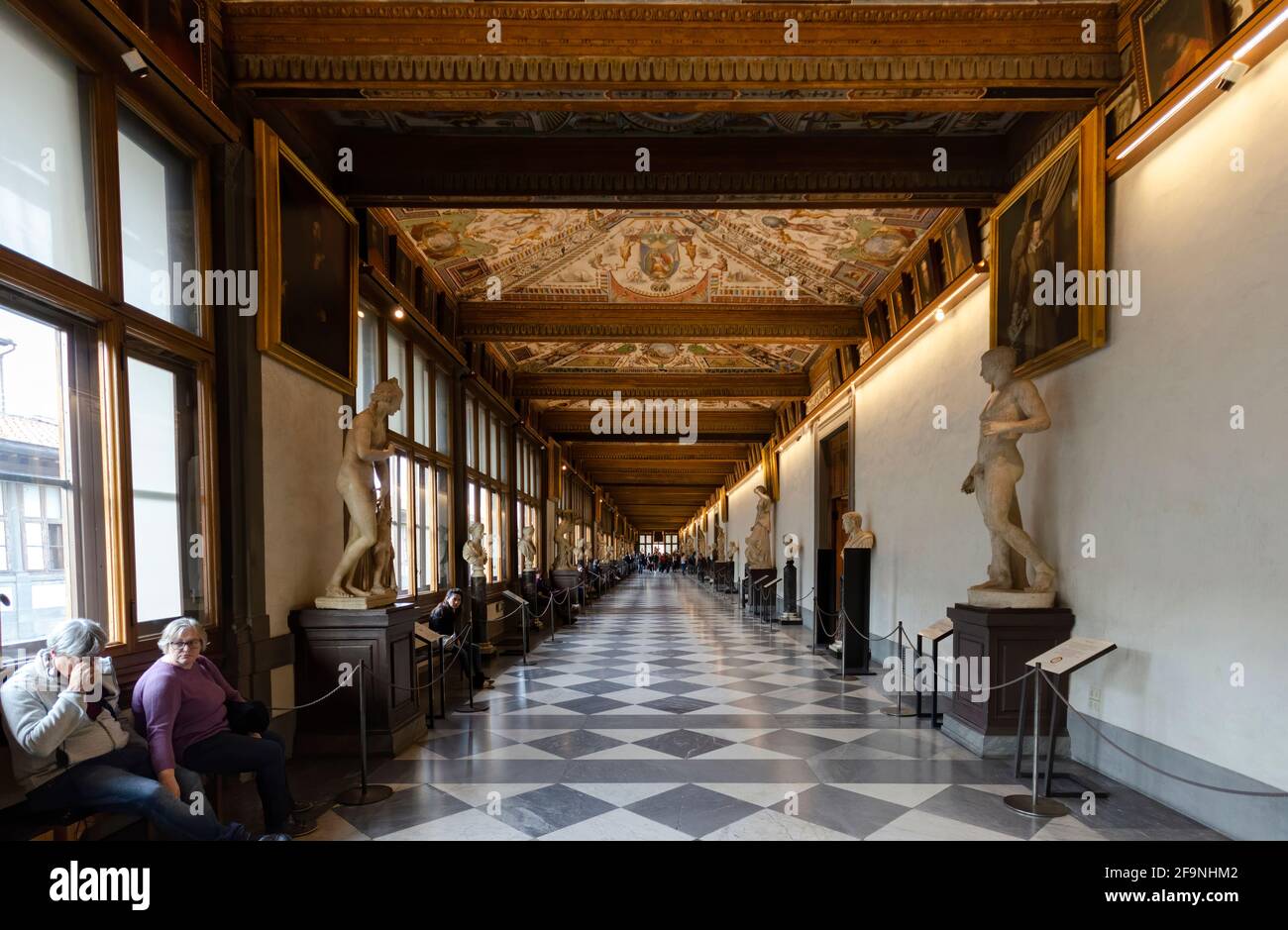 Edificio del museo di firenze famoso immagini e fotografie stock ad ...