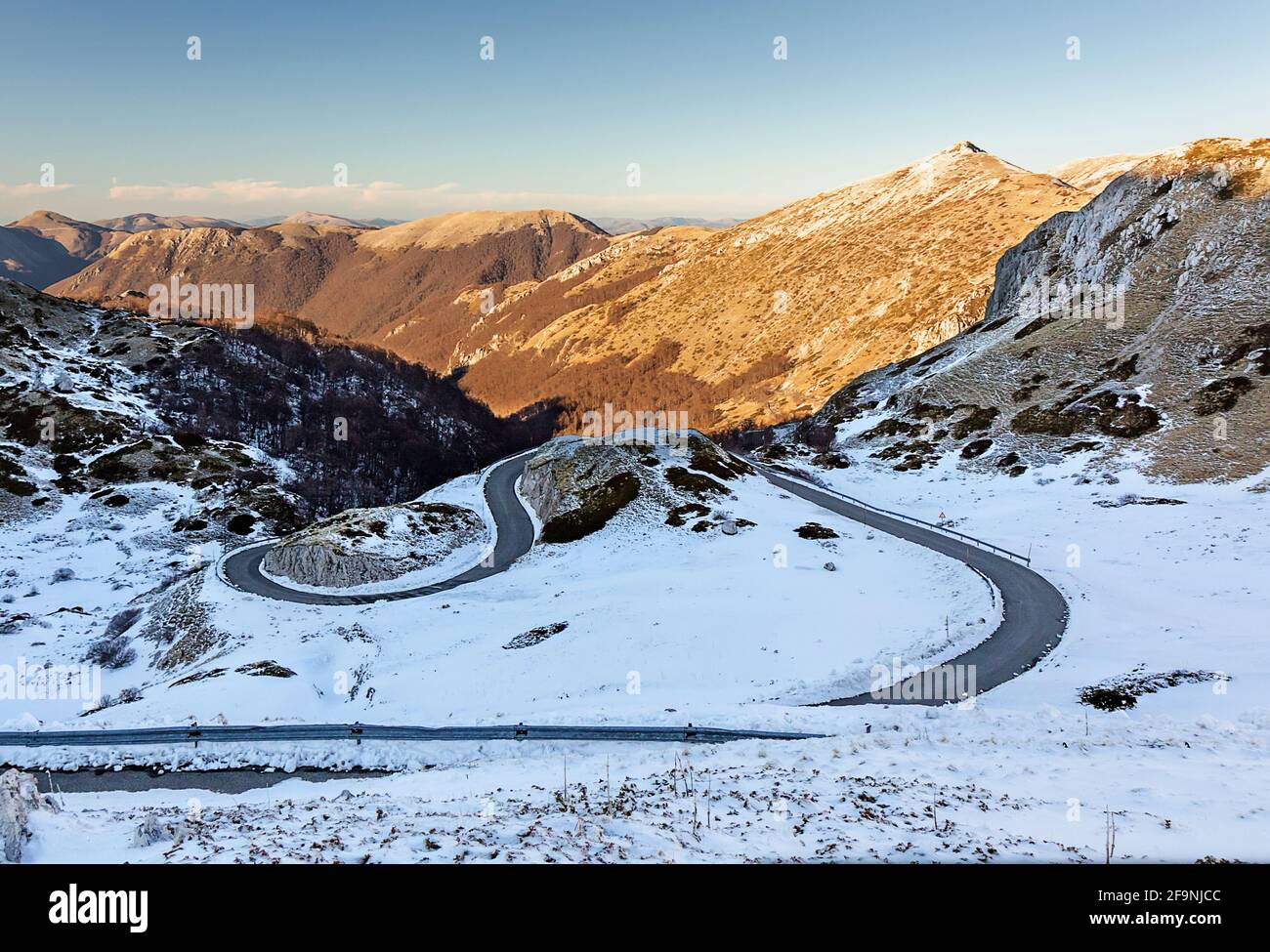 Monte terminillo lazio immagini e fotografie stock ad alta risoluzione ...