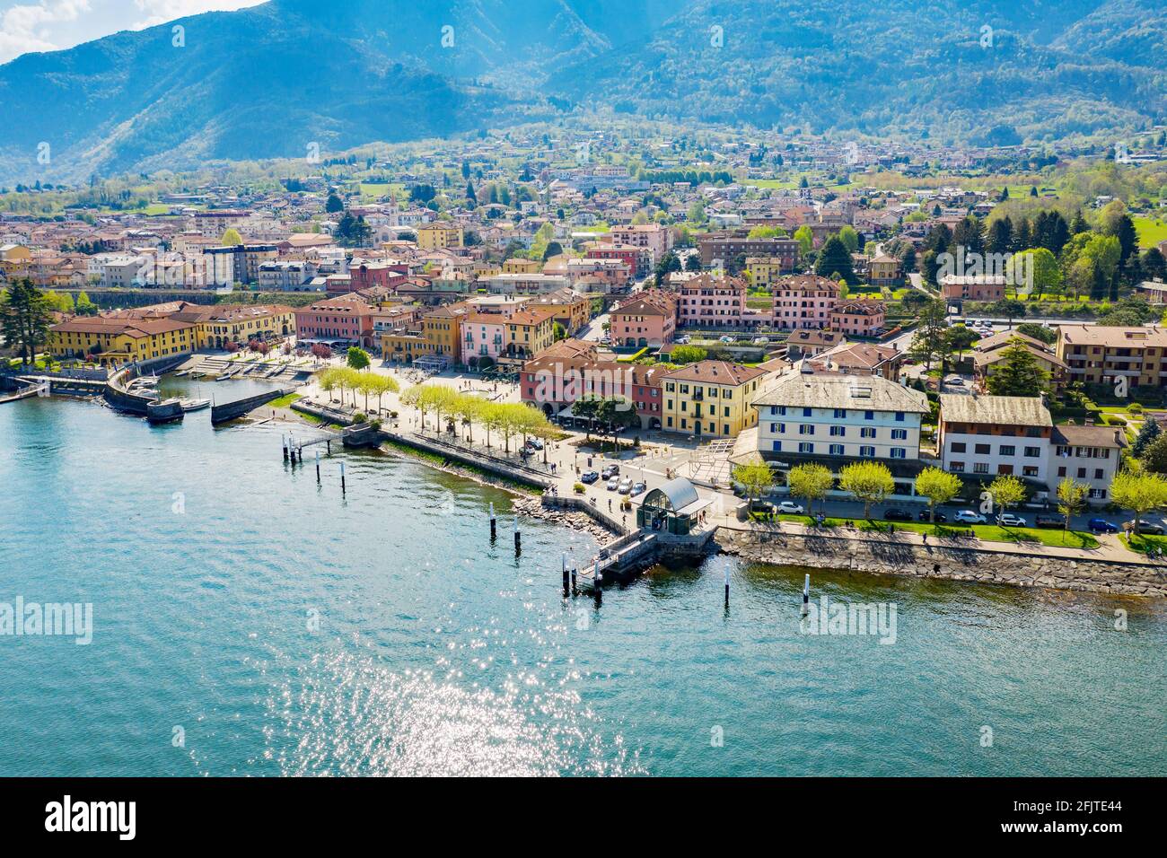 Colico lago immagini e fotografie stock ad alta risoluzione - Alamy