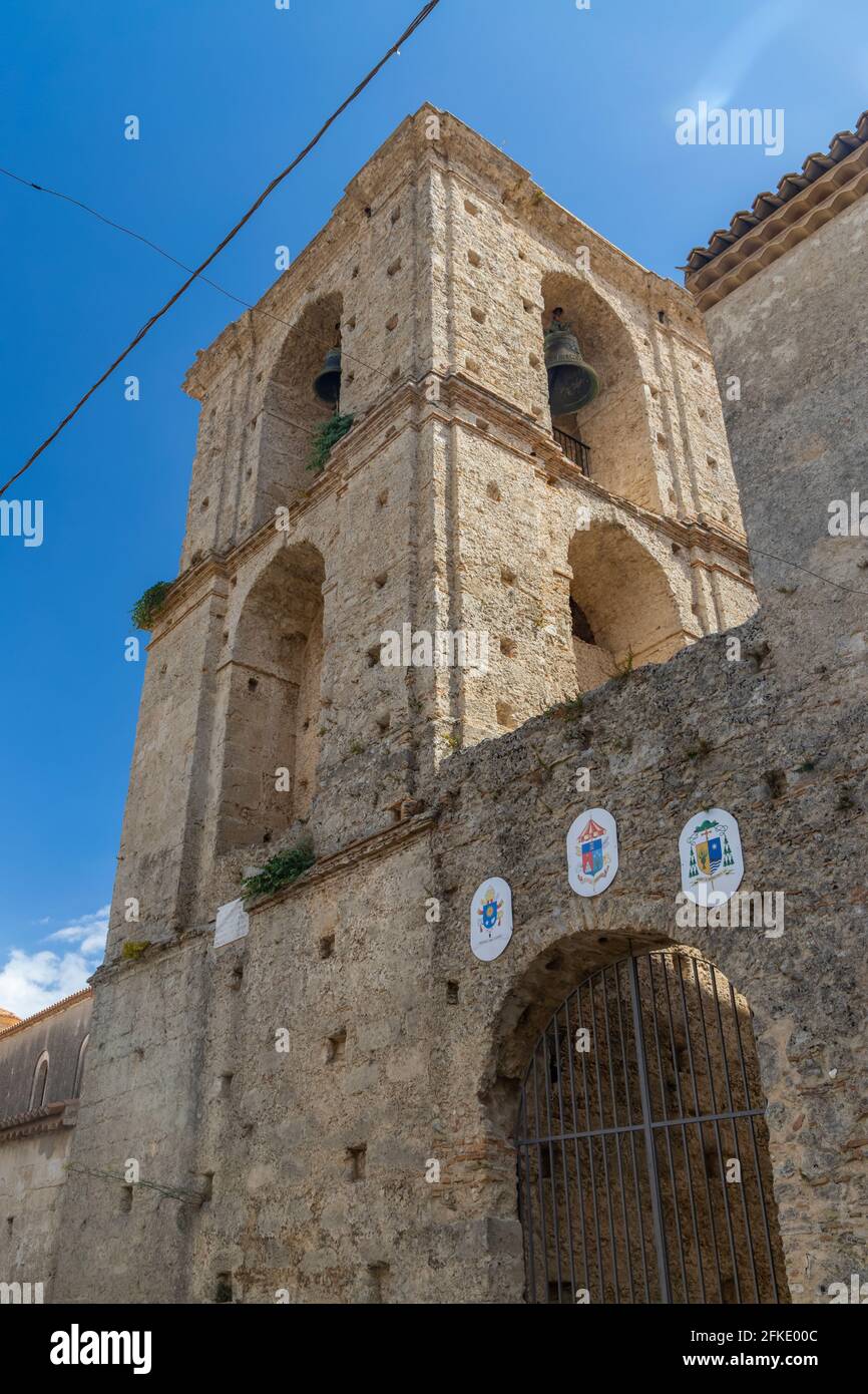 Gerace cattedrale immagini e fotografie stock ad alta risoluzione - Alamy