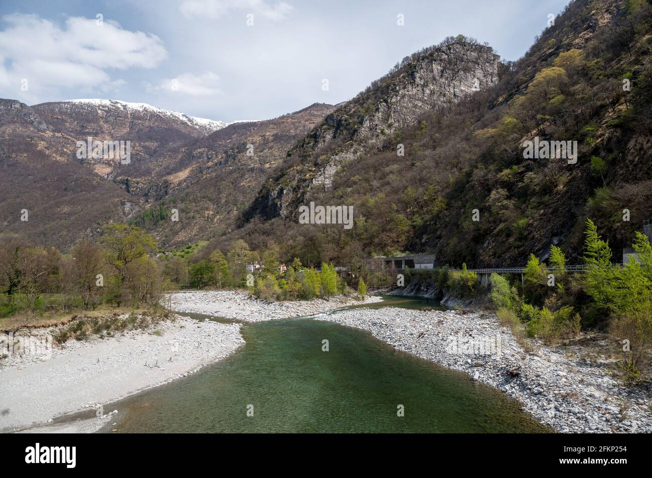 Valle maggia immagini e fotografie stock ad alta risoluzione - Alamy