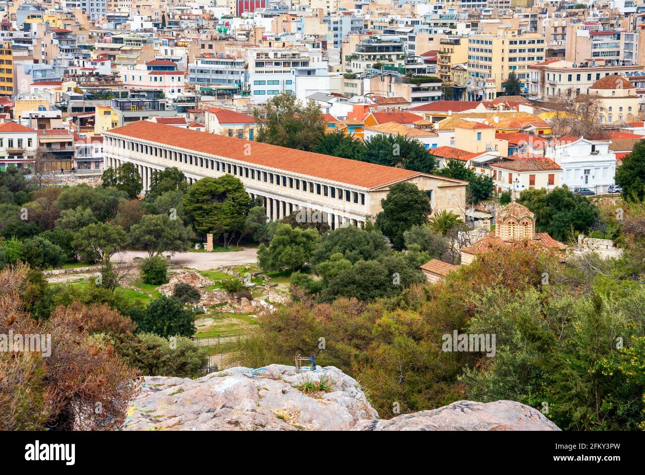 La Stoa di Attalos o Attalus era un portico nell'antica Agora di Atene ...