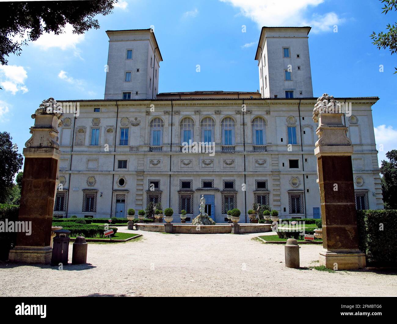 Villa borghese immagini e fotografie stock ad alta risoluzione - Alamy