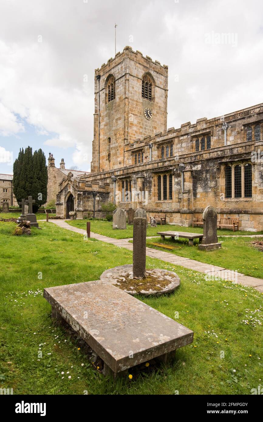 San michele arcangelo kirkby malham immagini e fotografie stock ad alta ...