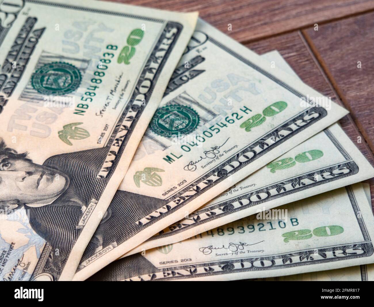 Banconote da 20 dollari immagini e fotografie stock ad alta risoluzione ...