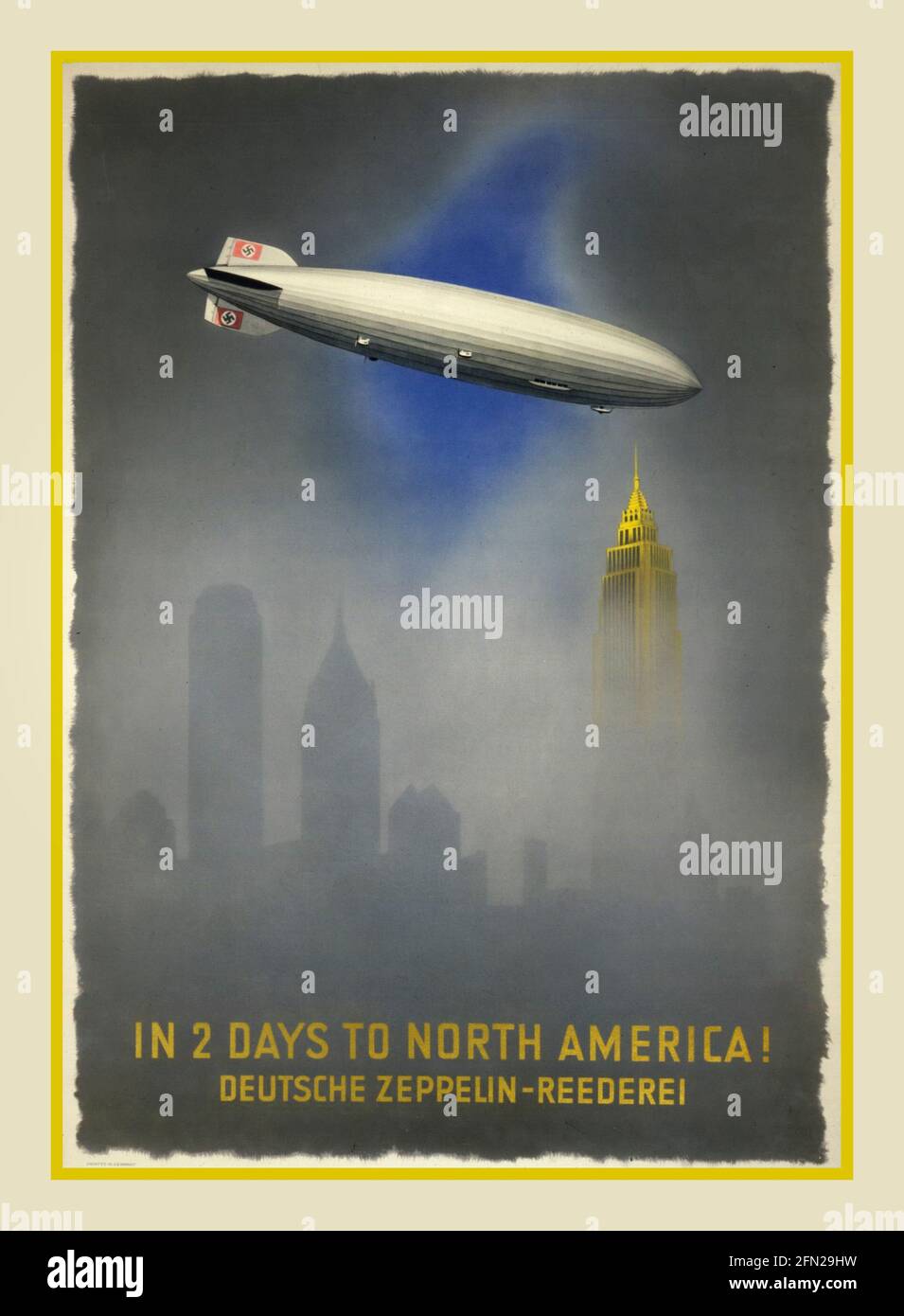 Hindenburg Zeppelin Airship, blazonata con le swastikas naziste, che ...