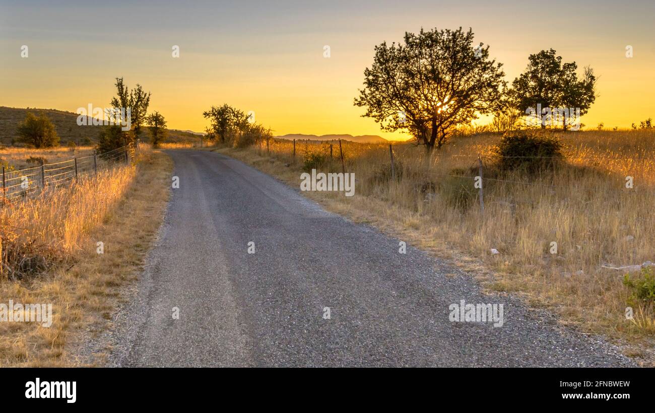 Altopiano carsico immagini e fotografie stock ad alta risoluzione - Alamy