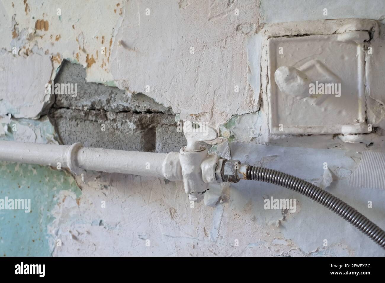 Tubo del gas a casa immagini e fotografie stock ad alta risoluzione - Alamy