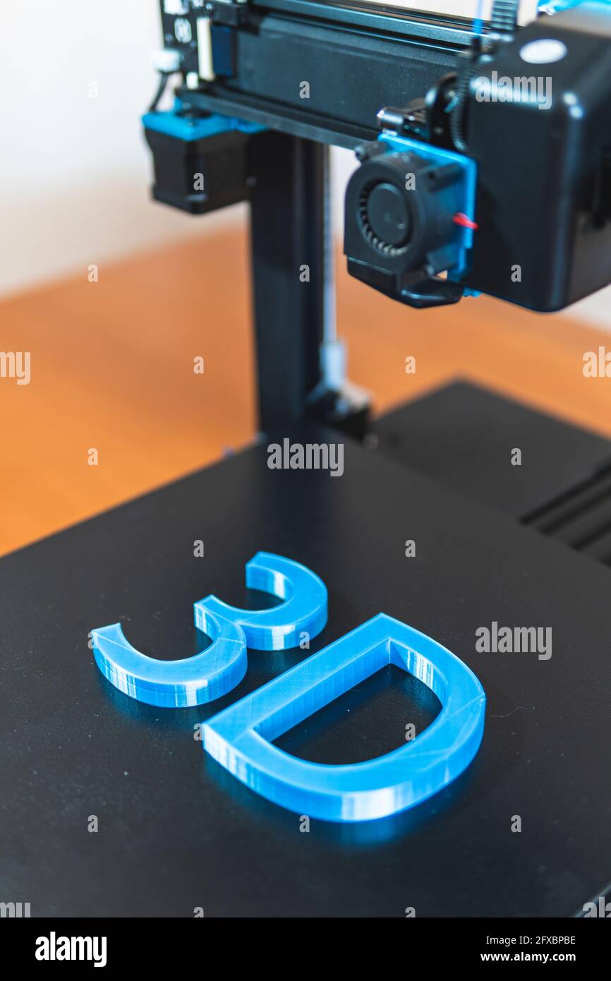 Testo di stampa 3d immagini e fotografie stock ad alta risoluzione - Alamy