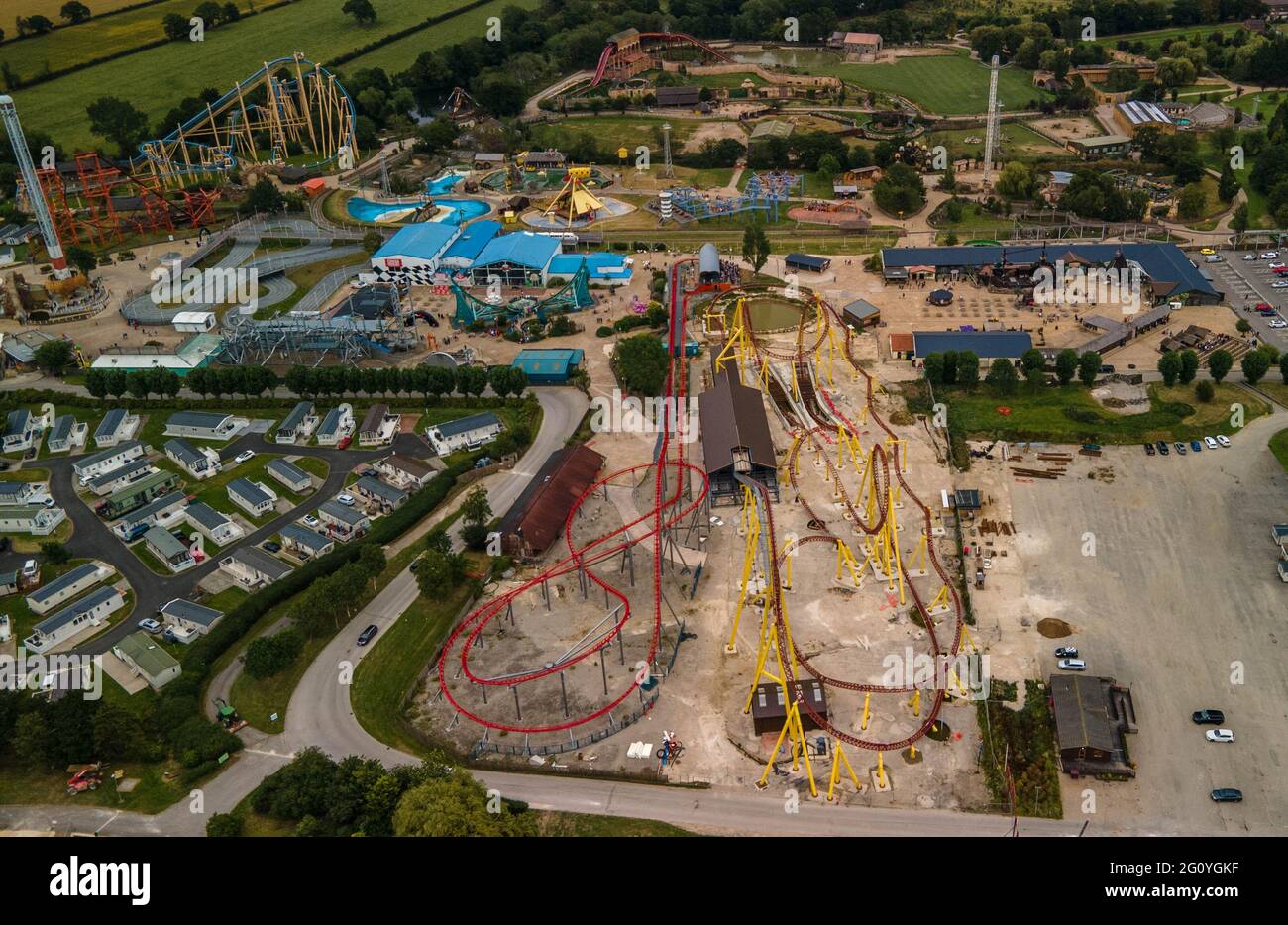 Flamingo land nuove montagne russe immagini e fotografie stock ad alta ...