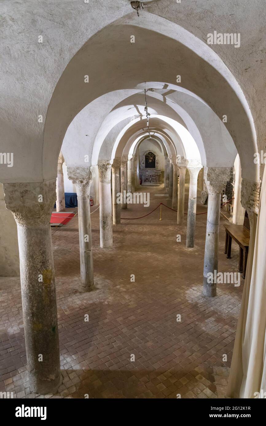Gerace cattedrale immagini e fotografie stock ad alta risoluzione - Alamy