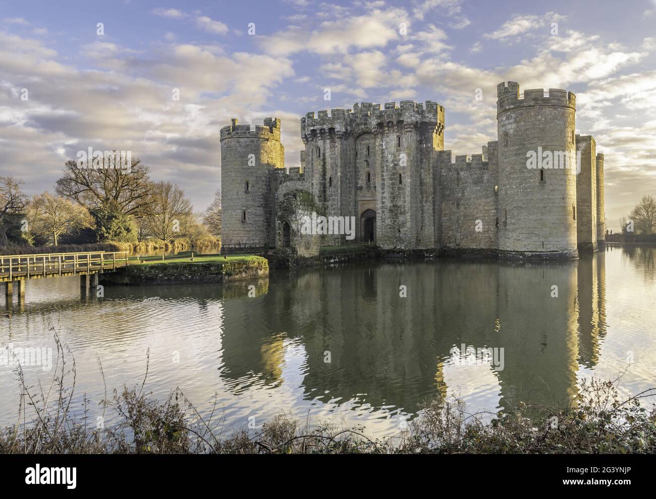 Bodiam castle sussex immagini e fotografie stock ad alta risoluzione ...