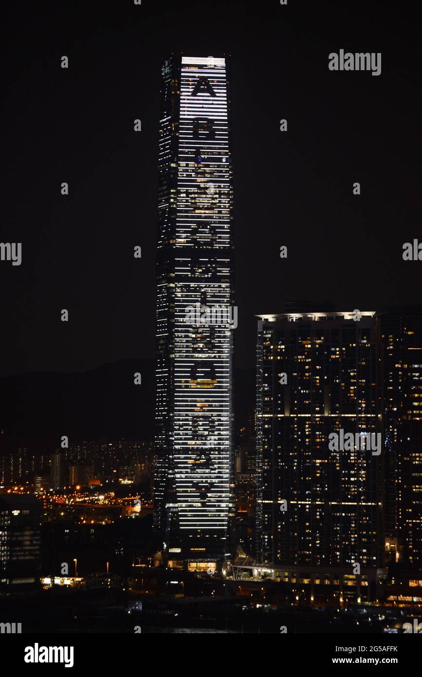 Torre di icc edificio hong kong immagini e fotografie stock ad alta risoluzione - Alamy