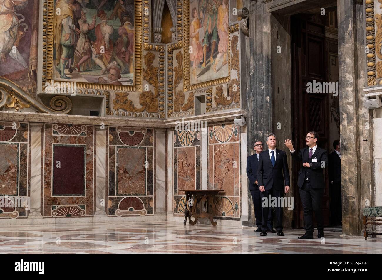 Sala regia palazzo apostolico vaticano immagini e fotografie stock ad ...
