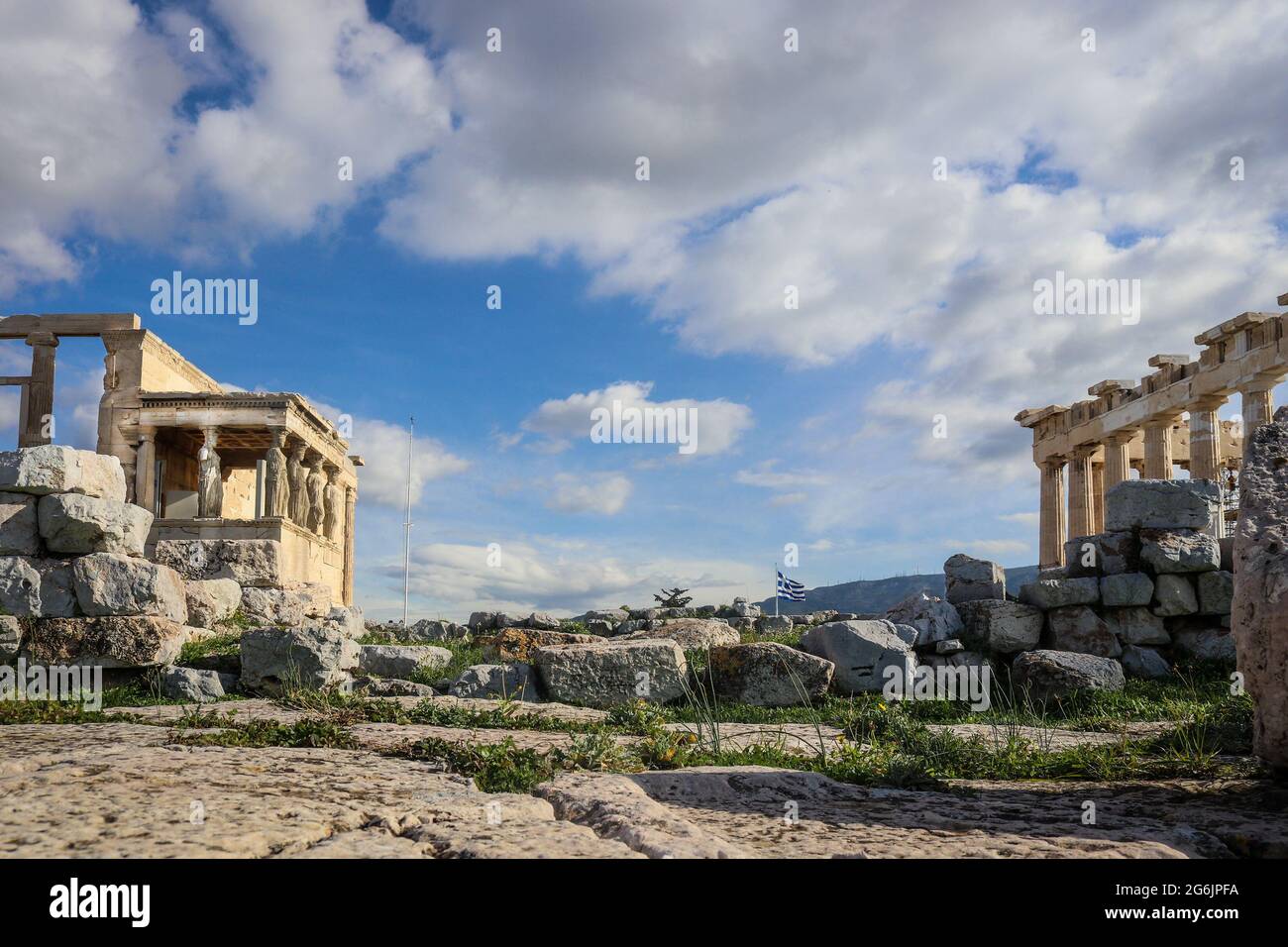 Portico cariatide immagini e fotografie stock ad alta risoluzione - Alamy
