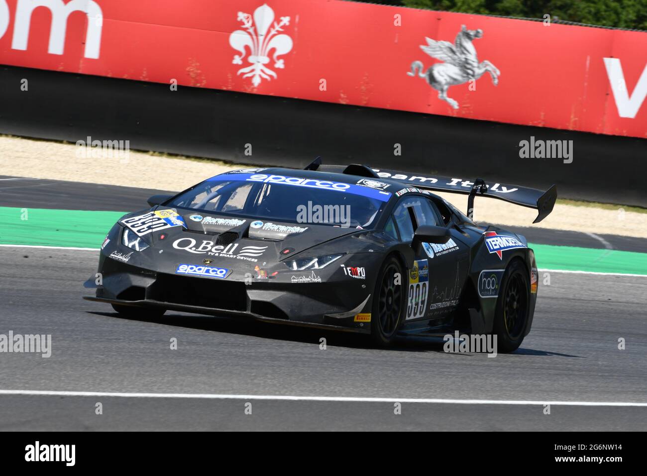 Circuito del Mugello, Italia - 2 luglio 2021: Lamborghini Huracan GT3 ...
