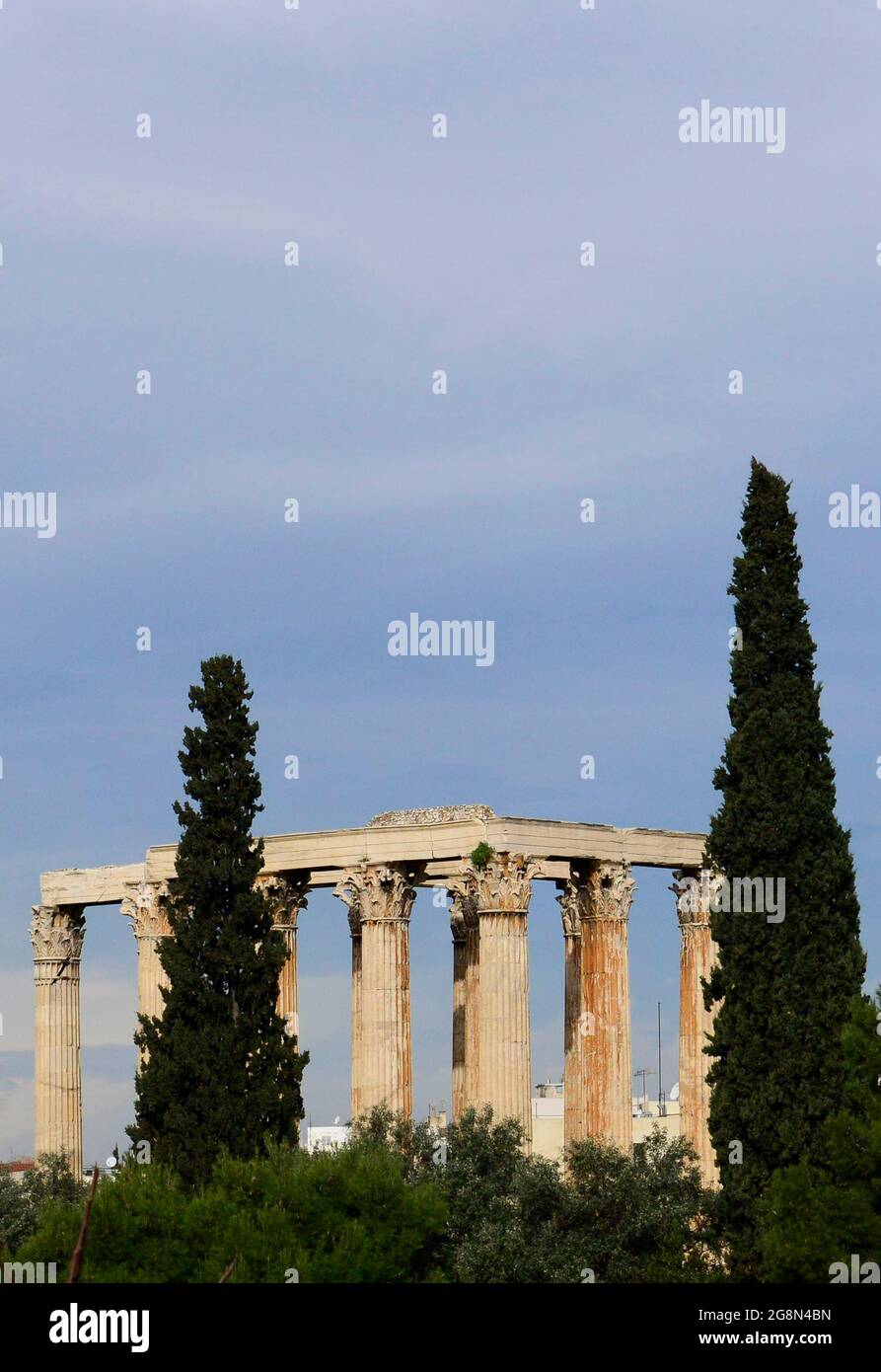 Tempio di zeus olimpico di atene immagini e fotografie stock ad alta ...