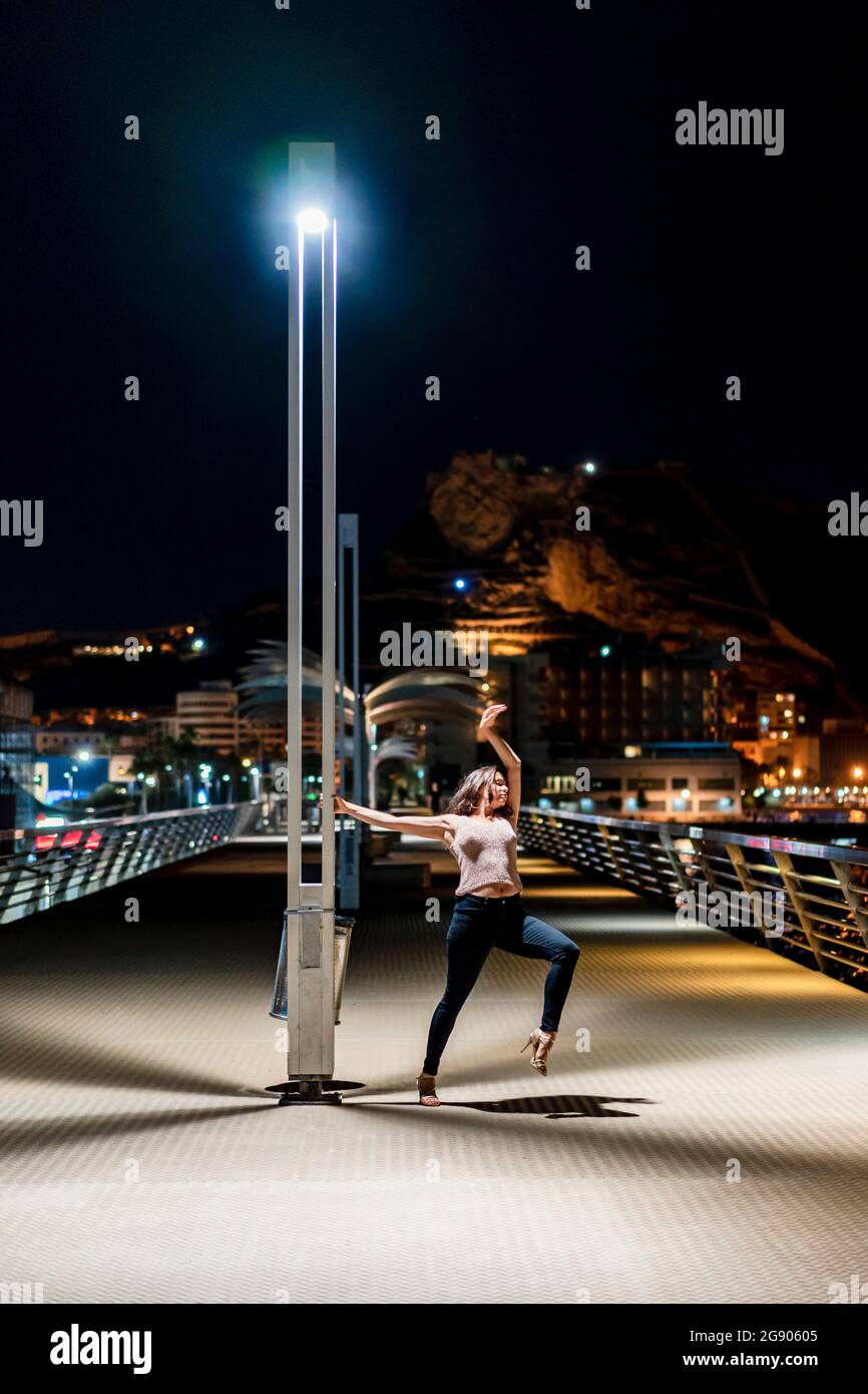 Serata danzante immagini e fotografie stock ad alta risoluzione - Alamy